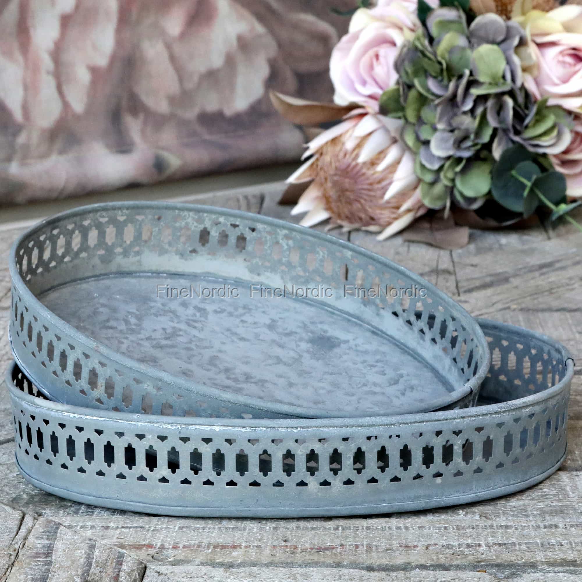 Chic Antique Brickor med Spetskant Antik-Zink Set med 2